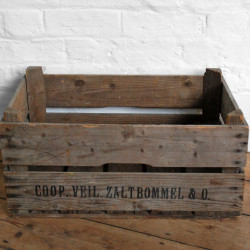 TWE120 – Vintage wooden crates | Visual Impact Hire